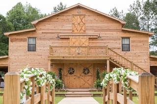 Brookside Barn - Reviews, Photos & Deals 2026 - Ellisville, MS ...