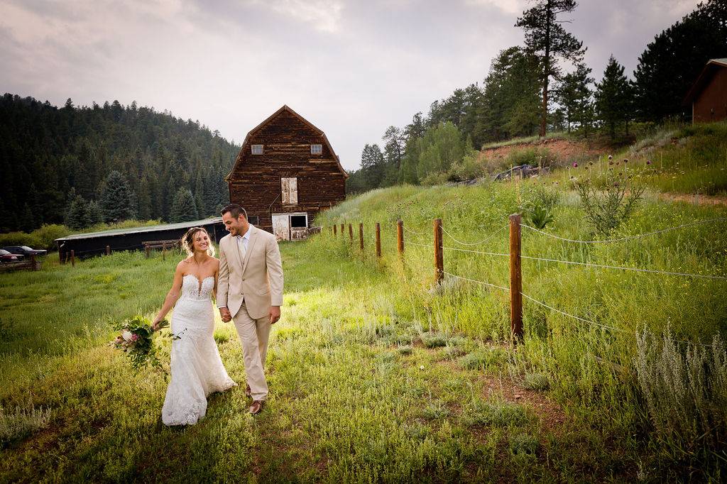 Mountain View Ranch by Wedgewood Weddings - Barn & Farm Weddings - Pine ...