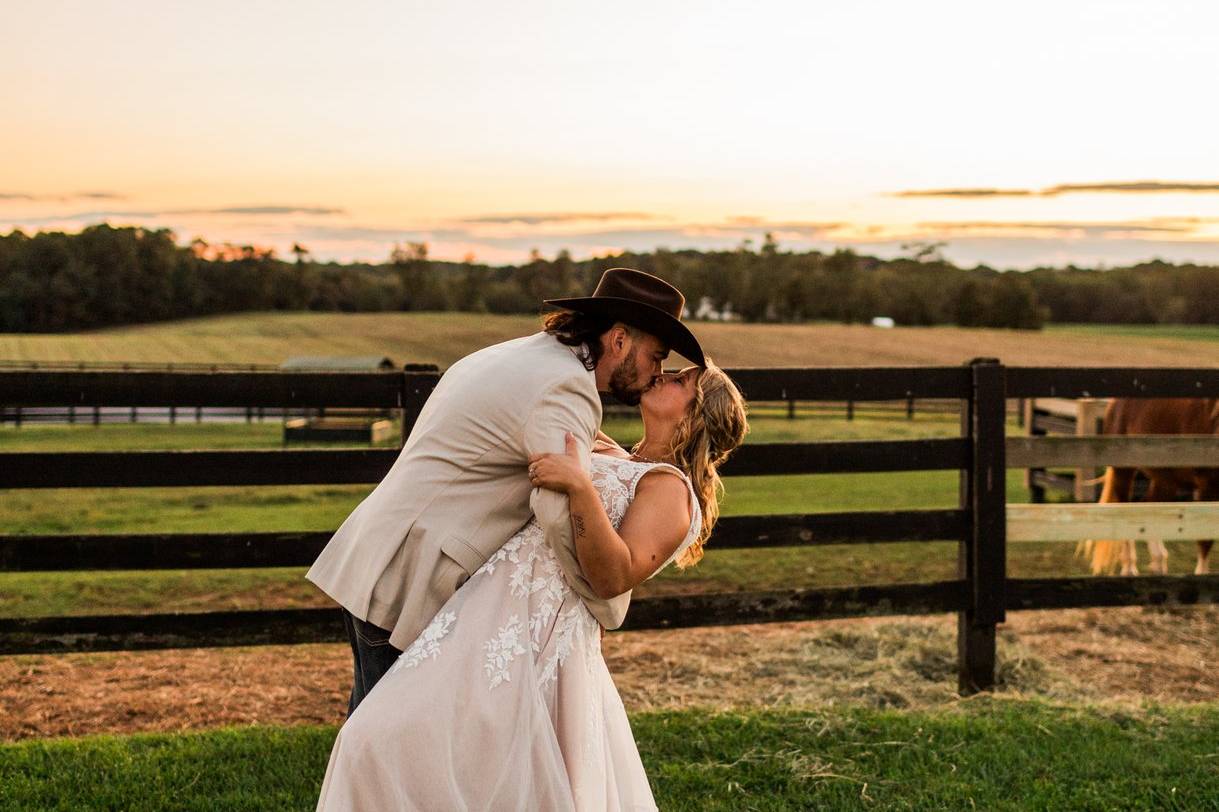Harwood Farm - Reviews, Photos & Deals 2026 - Woodbine, MD - WeddingWire