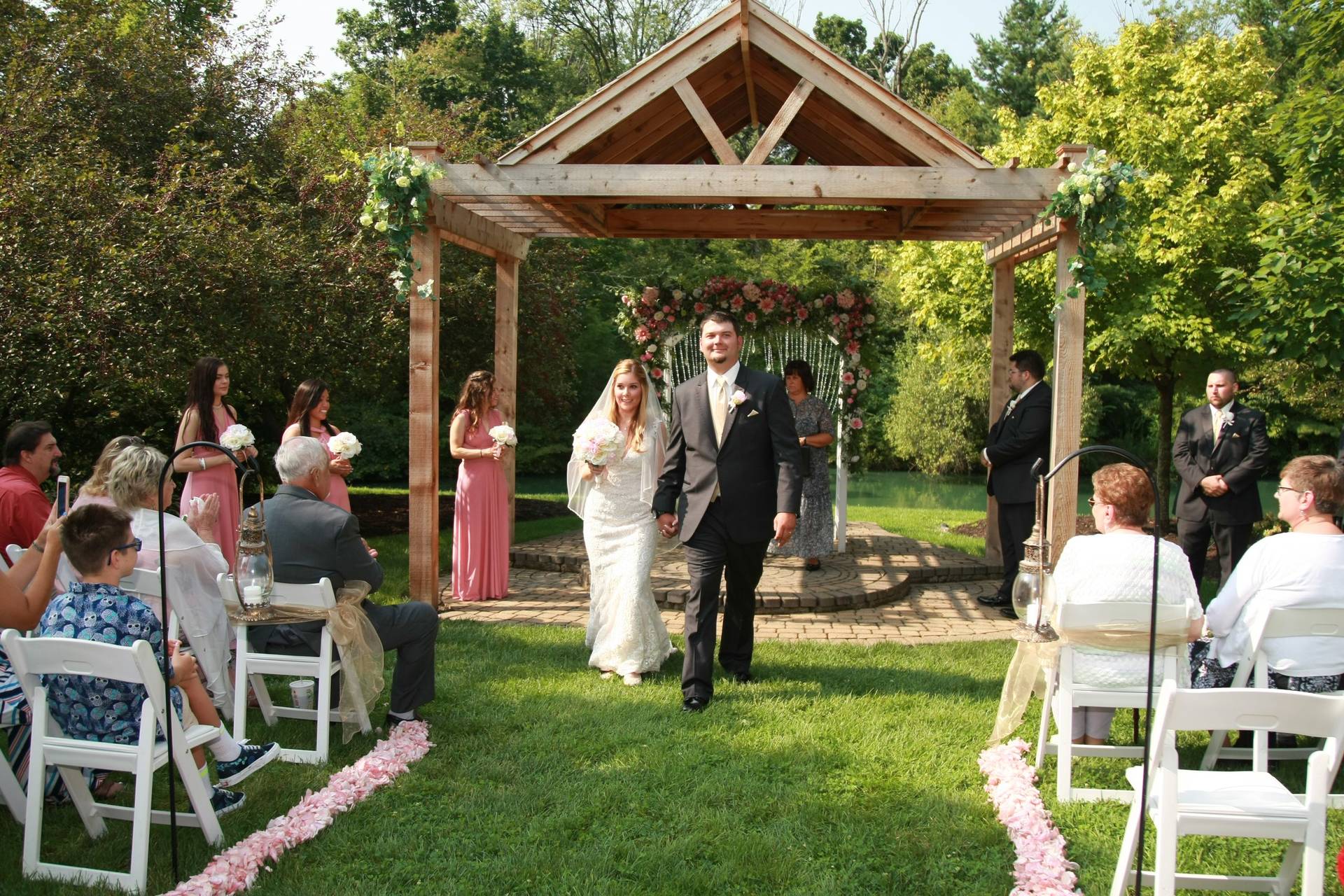 Avon Gardens - Reviews, Photos & Deals 2026 - Avon, IN - WeddingWire
