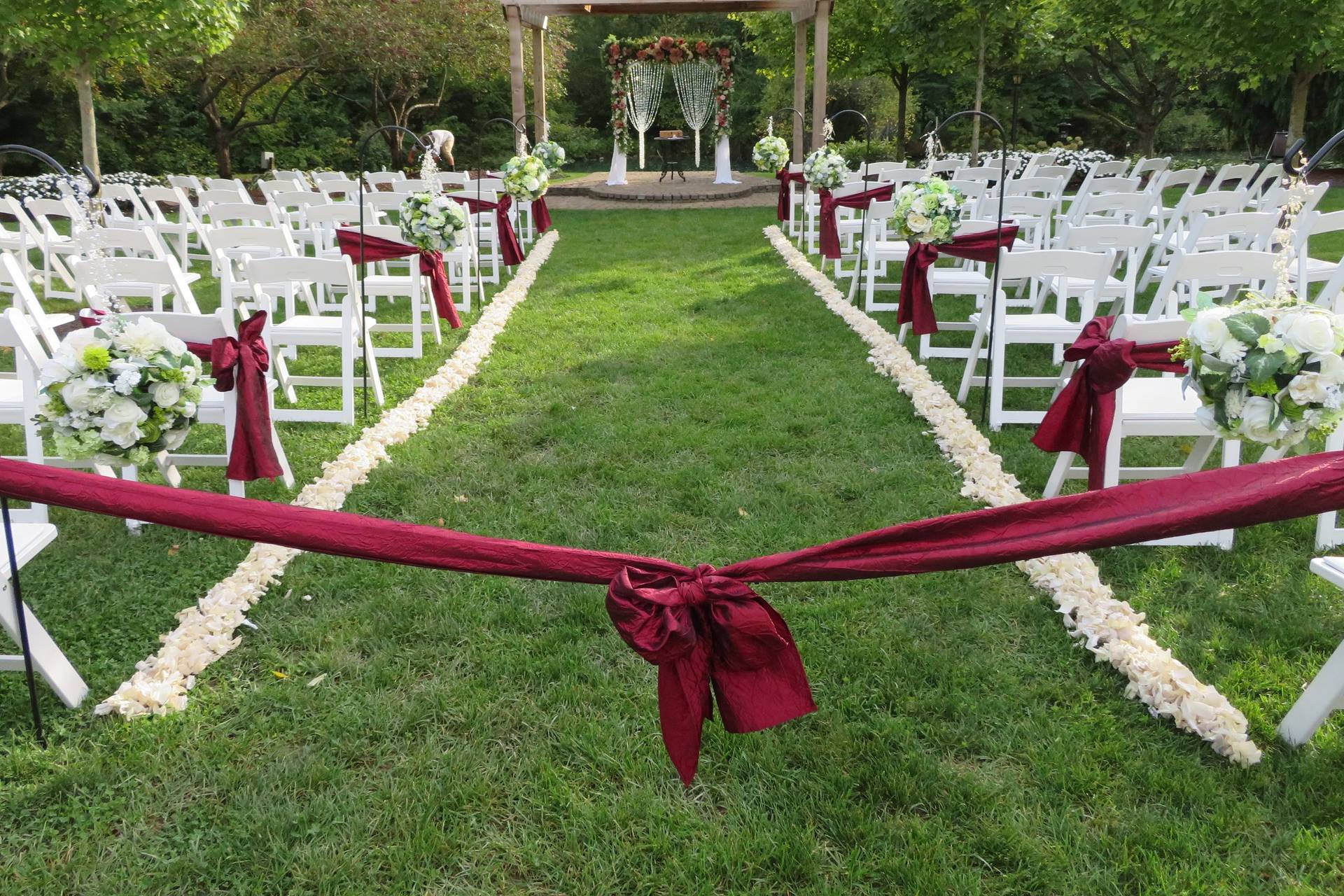 Avon Gardens - Reviews, Photos & Deals 2026 - Avon, IN - WeddingWire