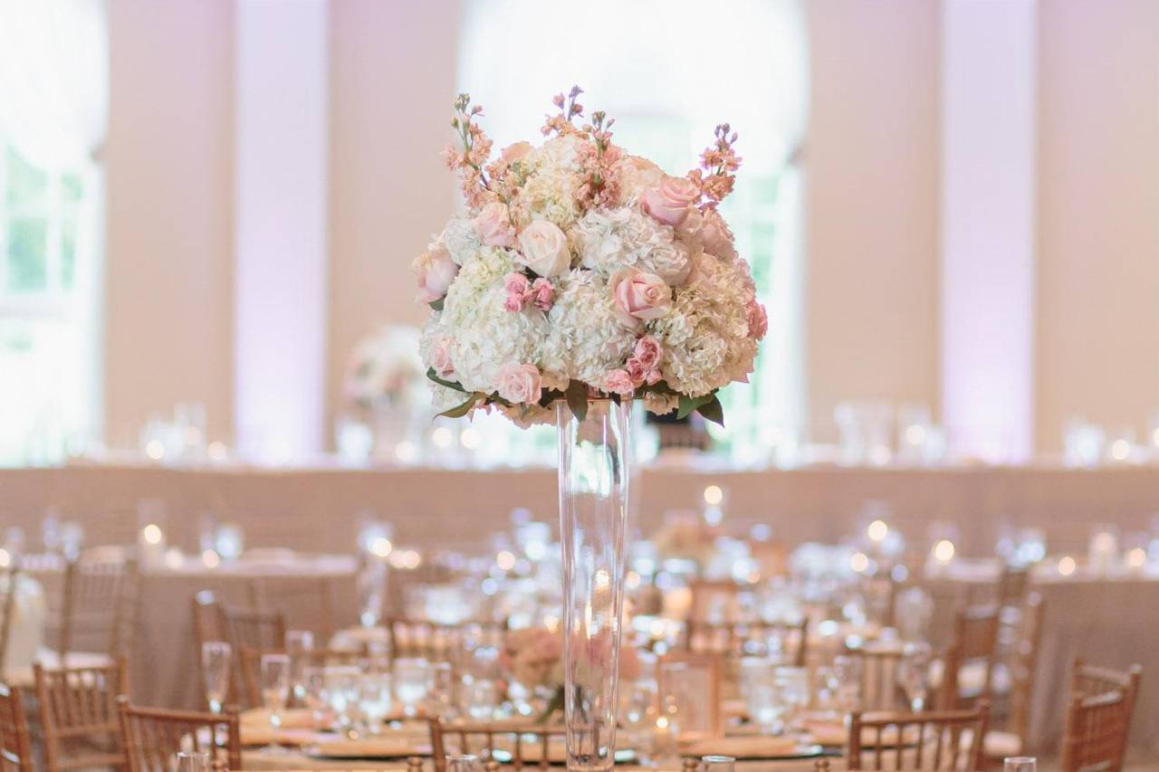 Abbington Distinctive Banquets - Reviews, Photos & Deals 2026 - Glen ...