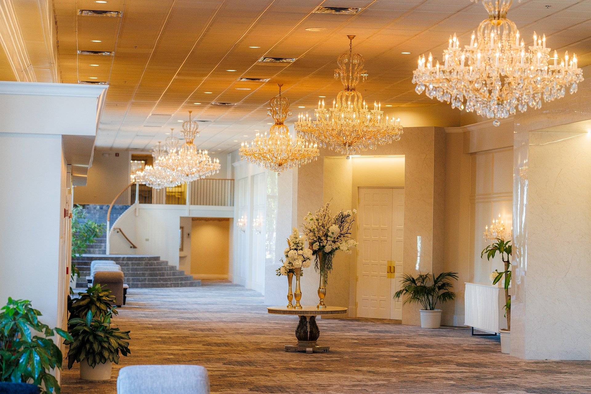 Abbington Distinctive Banquets - Reviews, Photos & Deals 2026 - Glen ...