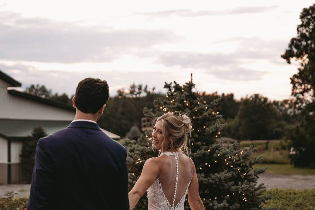Buckland - Barn & Farm Weddings - Delta, OH - WeddingWire