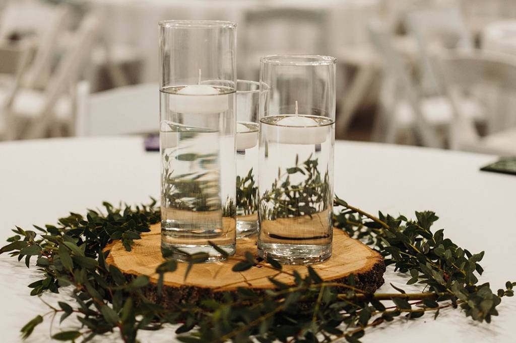 Buckland - Barn & Farm Weddings - Delta, OH - WeddingWire