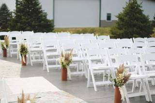 Buckland - Barn & Farm Weddings - Delta, OH - WeddingWire