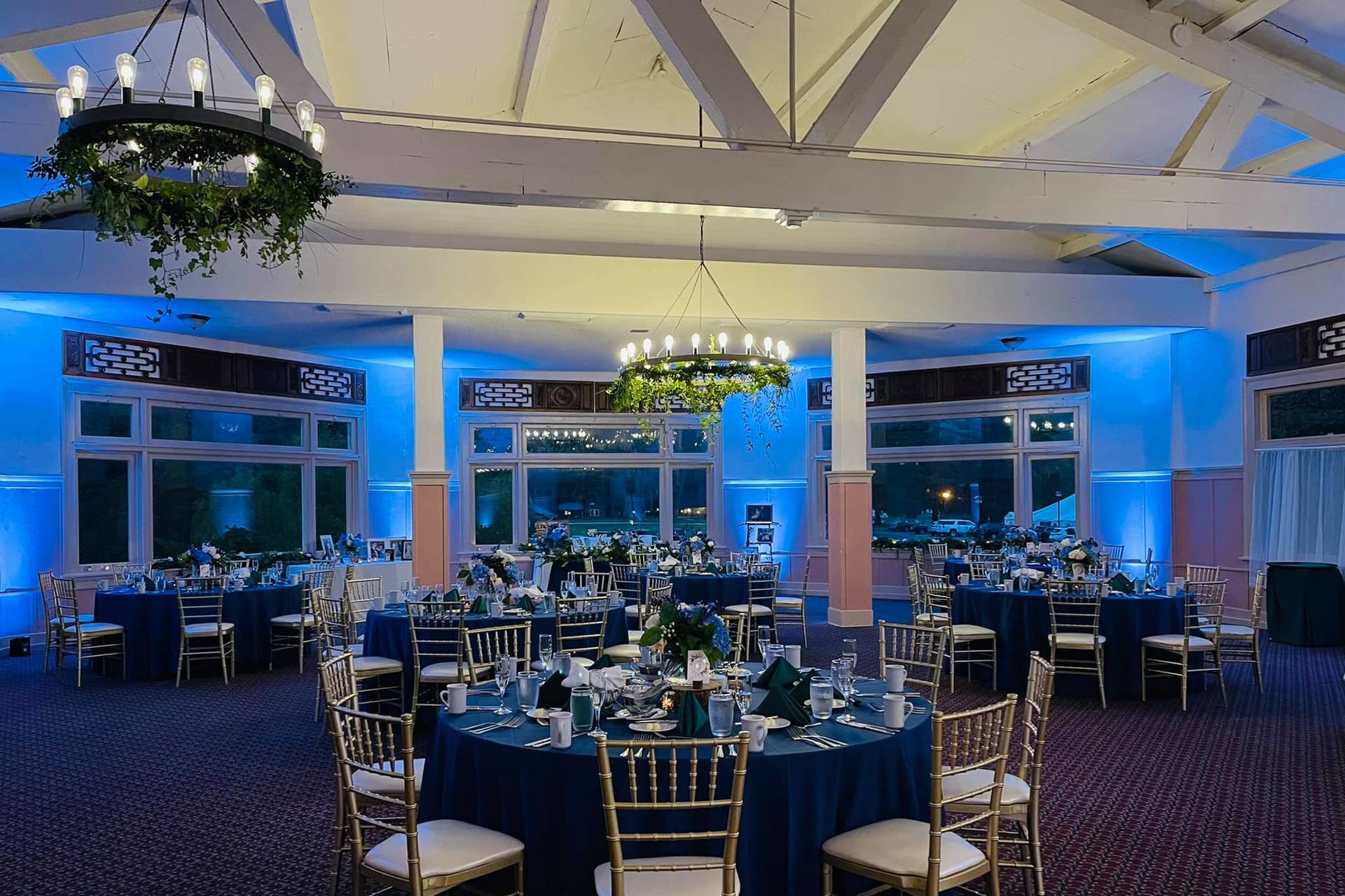 The Shawnee Inn and Golf Resort - Country Club Weddings - Shawnee on ...