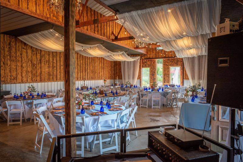 A Hilltop Venue - Banquet Halls - Strafford, MO - WeddingWire