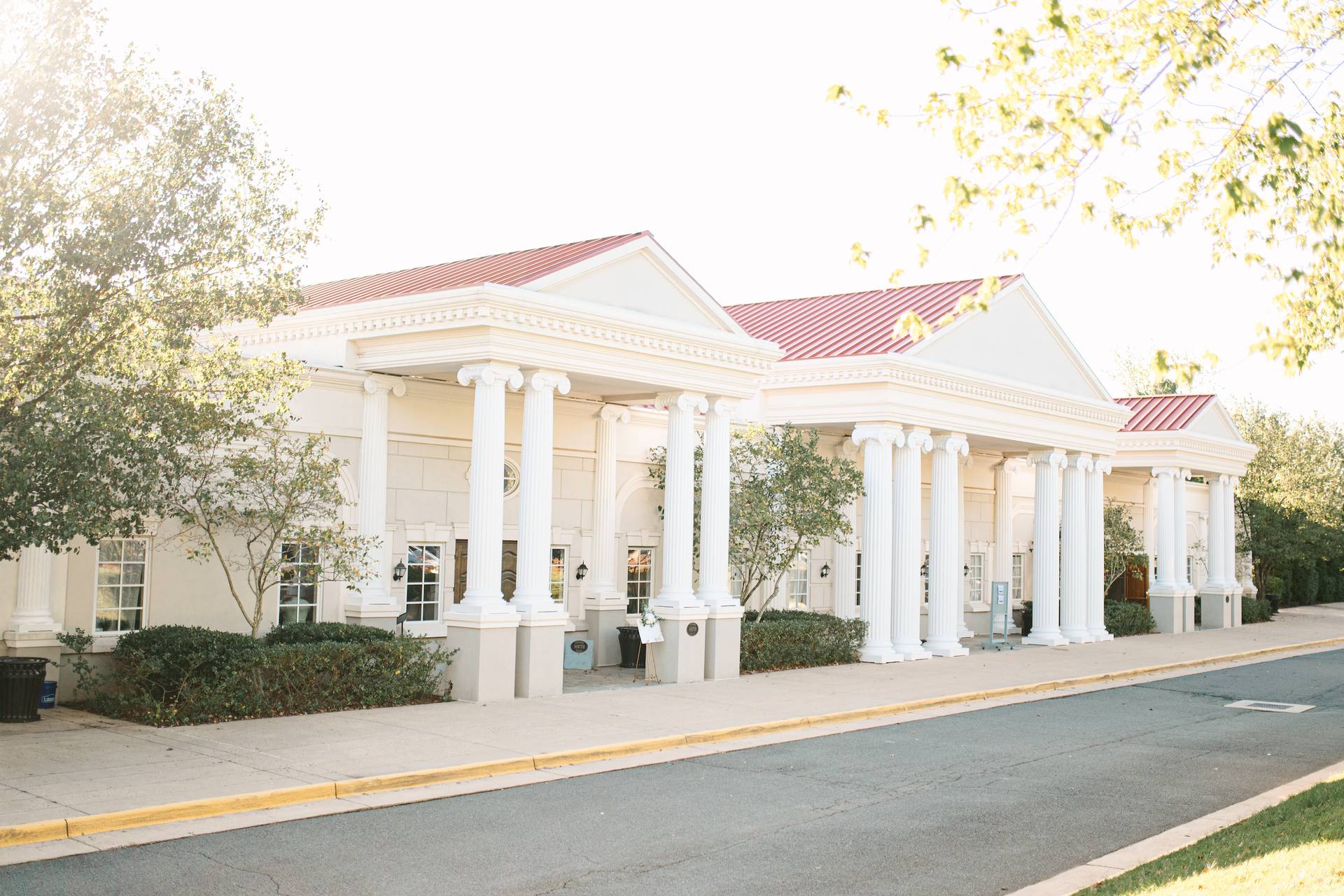 Foxchase Manor - Reviews, Photos & Deals 2026 - Manassas, VA - WeddingWire