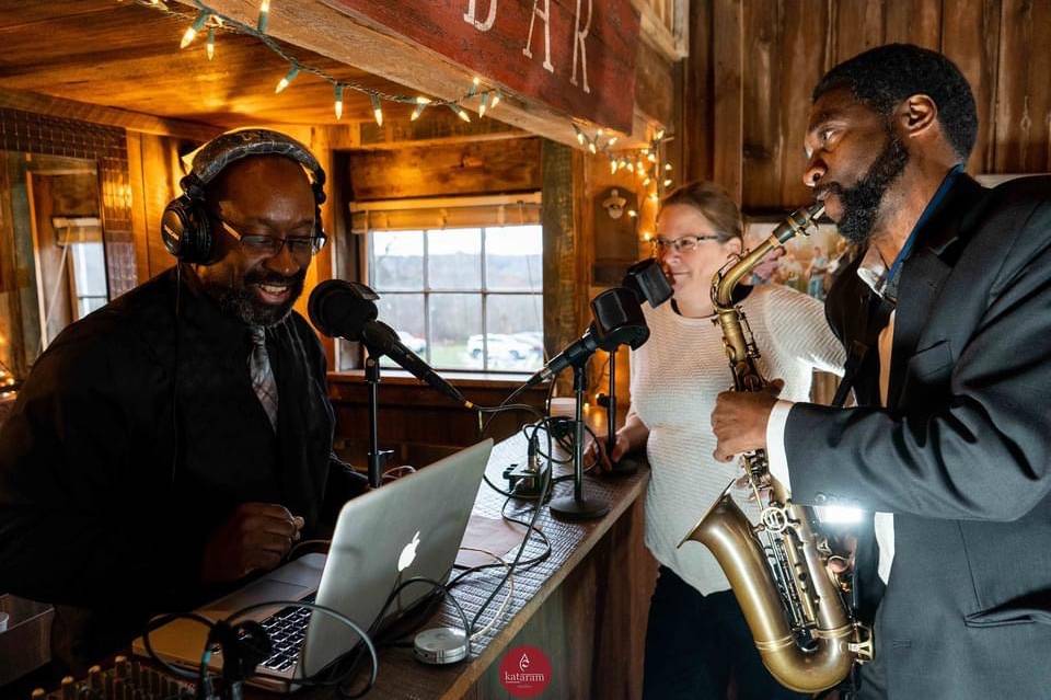 Browse Wedding Musician & Ceremony Music Near You - WeddingWire