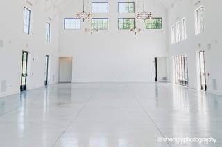 Barn South - Reviews, Photos & Deals 2026 - Talmo, GA - WeddingWire