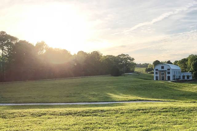 Barn South - Reviews, Photos & Deals 2026 - Talmo, GA - WeddingWire