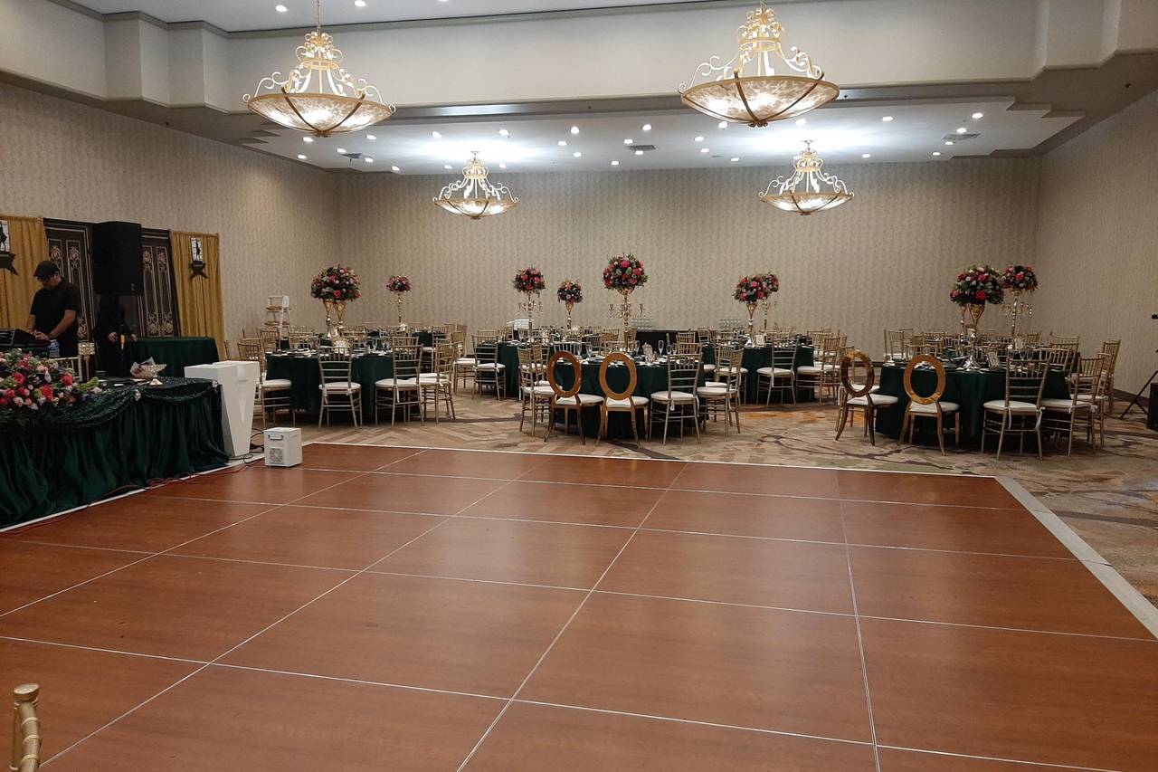 DoubleTree by Hilton Whittier - Hotel Weddings - Whittier, CA - WeddingWire