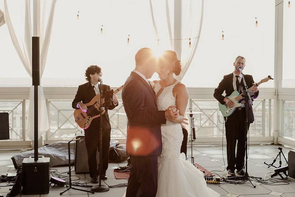 The Best Wedding Music and Live Bands - WeddingWire