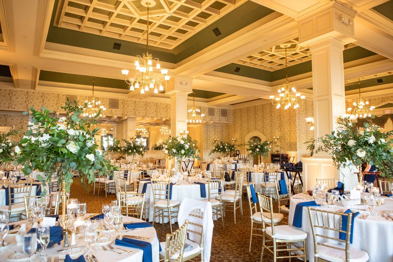 The Inn at Erlowest - Reviews, Photos & Deals 2026 - Lake George, NY ...