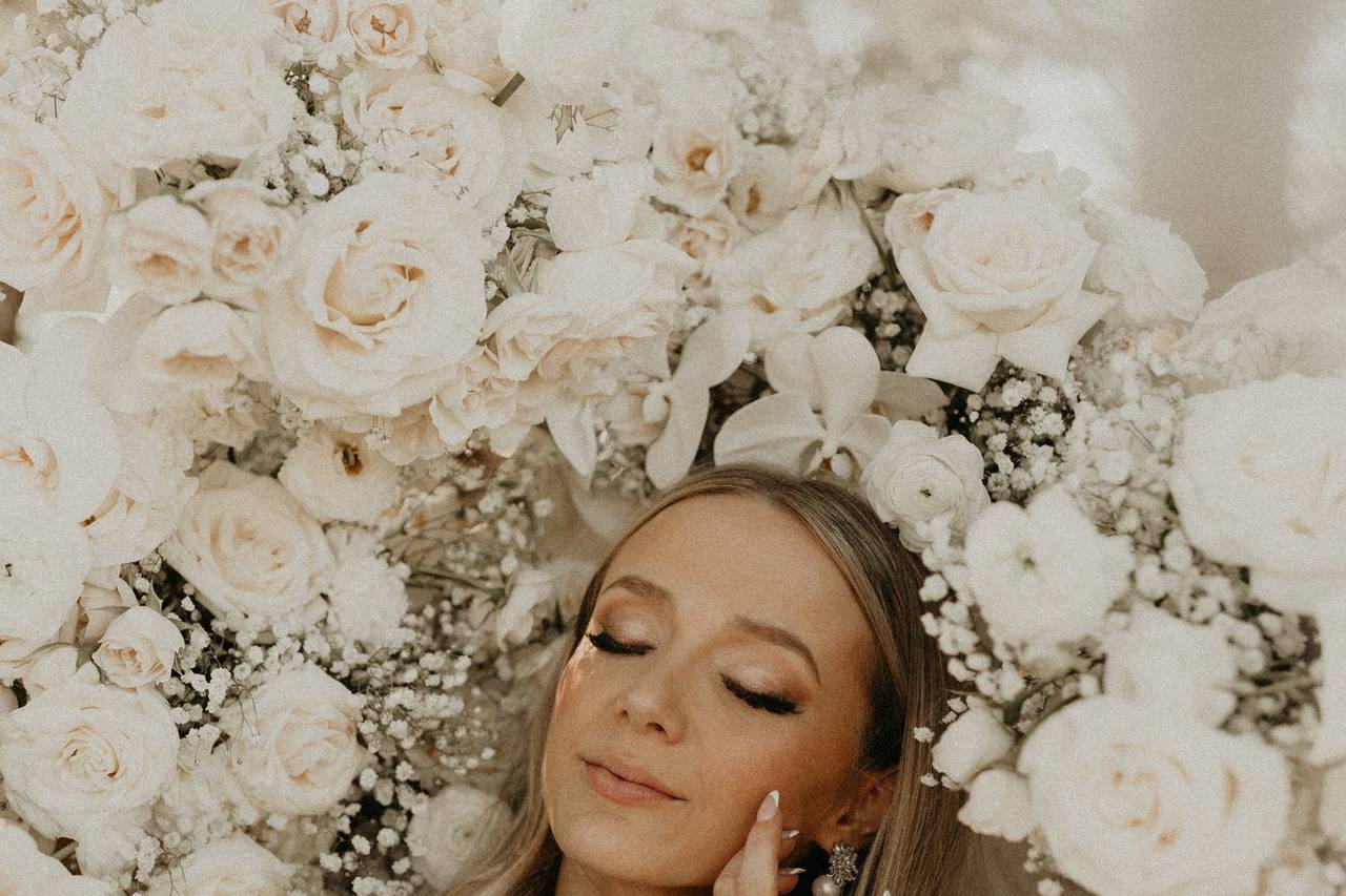 The 10 Best Wedding Hair & Makeup Artists in Buffalo - WeddingWire