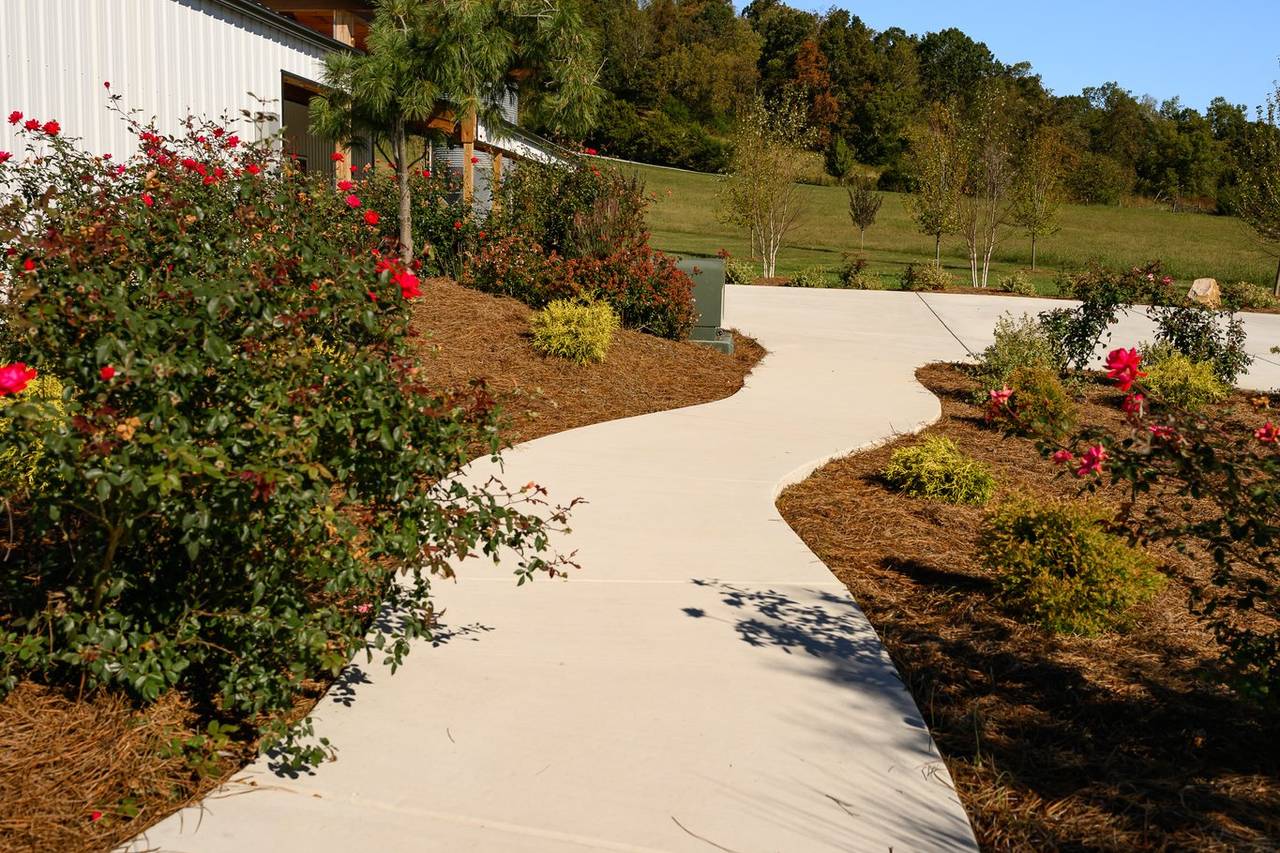 The Hidden Vale - Reviews, Photos & Deals 2026 - Elizabethton, TN ...