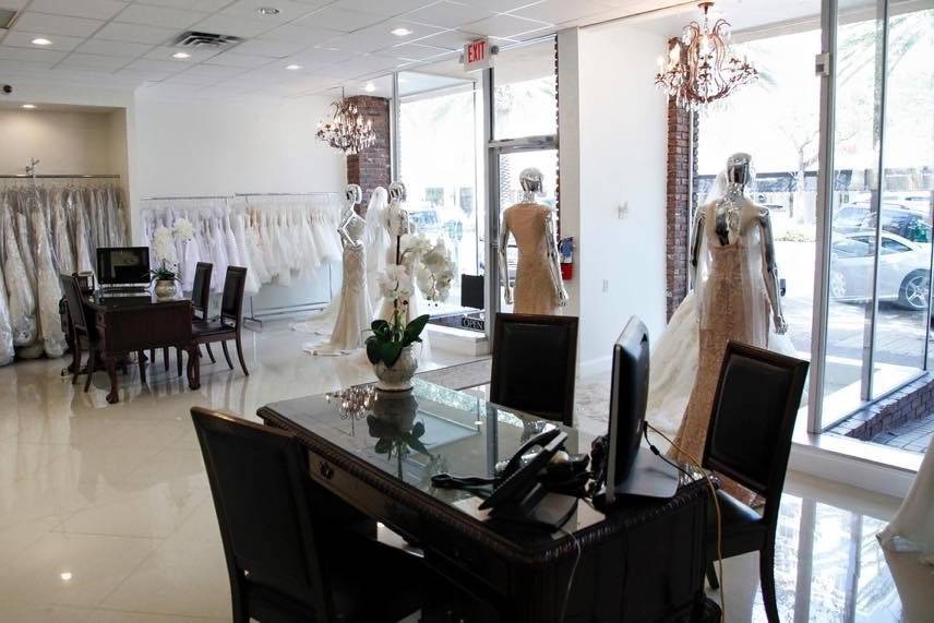 Wedding Dress and Bridal Gowns Shops - WeddingWire