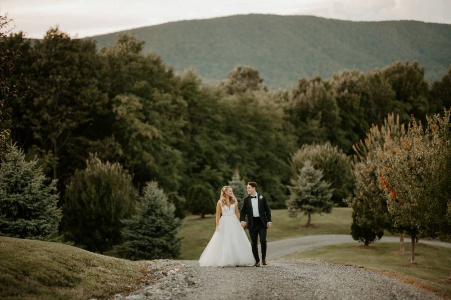 House Mountain Inn - Reviews, Photos & Deals 2026 - Lexington, VA ...