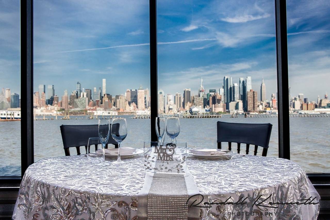 Molos - Reviews, Photos & Deals 2026 - Weehawken, NJ - WeddingWire