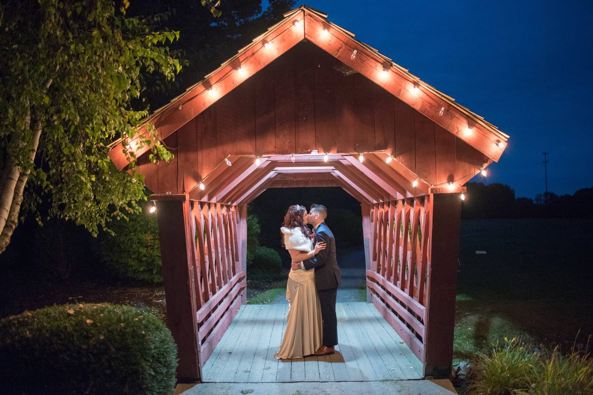 The Farmhouse at Candia Woods - Country Club Weddings - Candia, NH ...