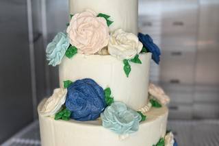 Reeves Cake Shop - Reviews, Photos & Deals 2026 - Akron, OH - WeddingWire