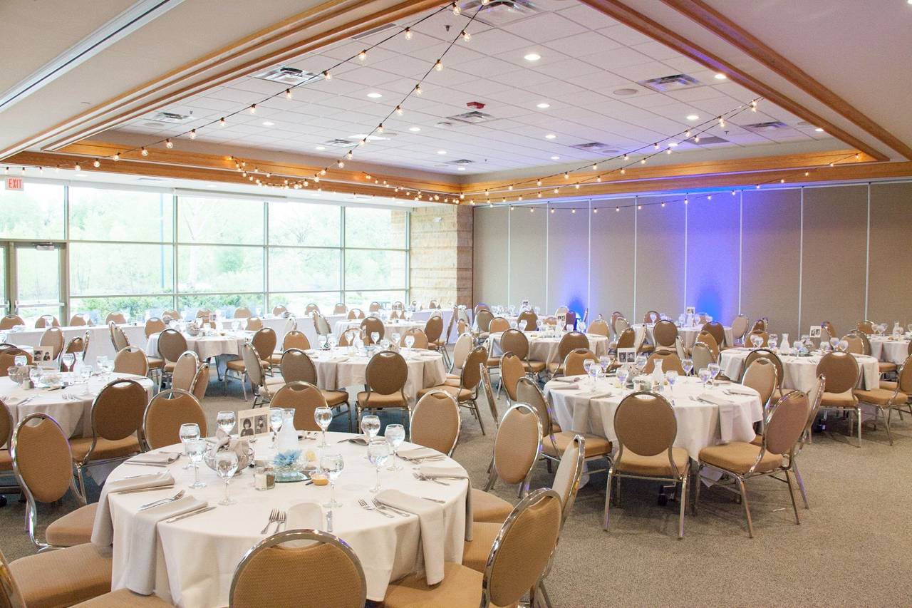 Eagan Community Center - Reviews, Photos & Deals 2026 - Saint Paul, MN ...