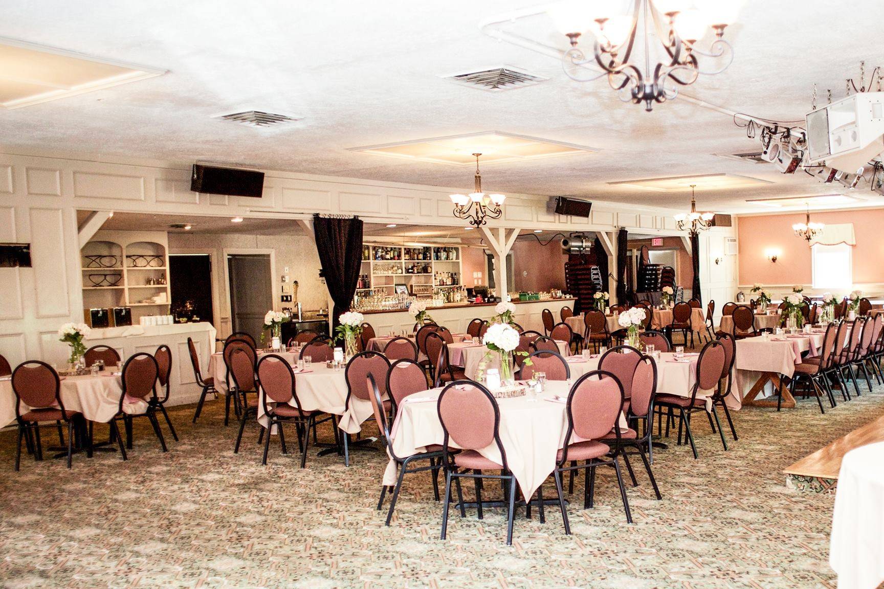 The Bull Run - Reviews, Photos & Deals 2026 - Shirley, MA - WeddingWire