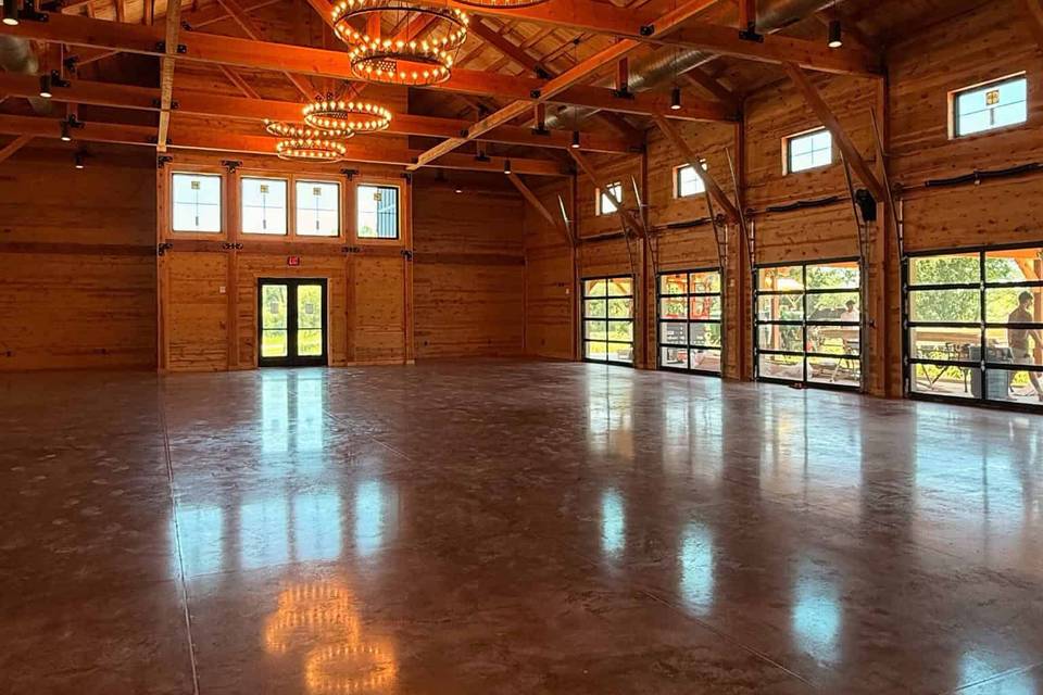 Cedar Prairie Barn - Reviews, Photos & Deals 2026 - Du Bois, NE ...