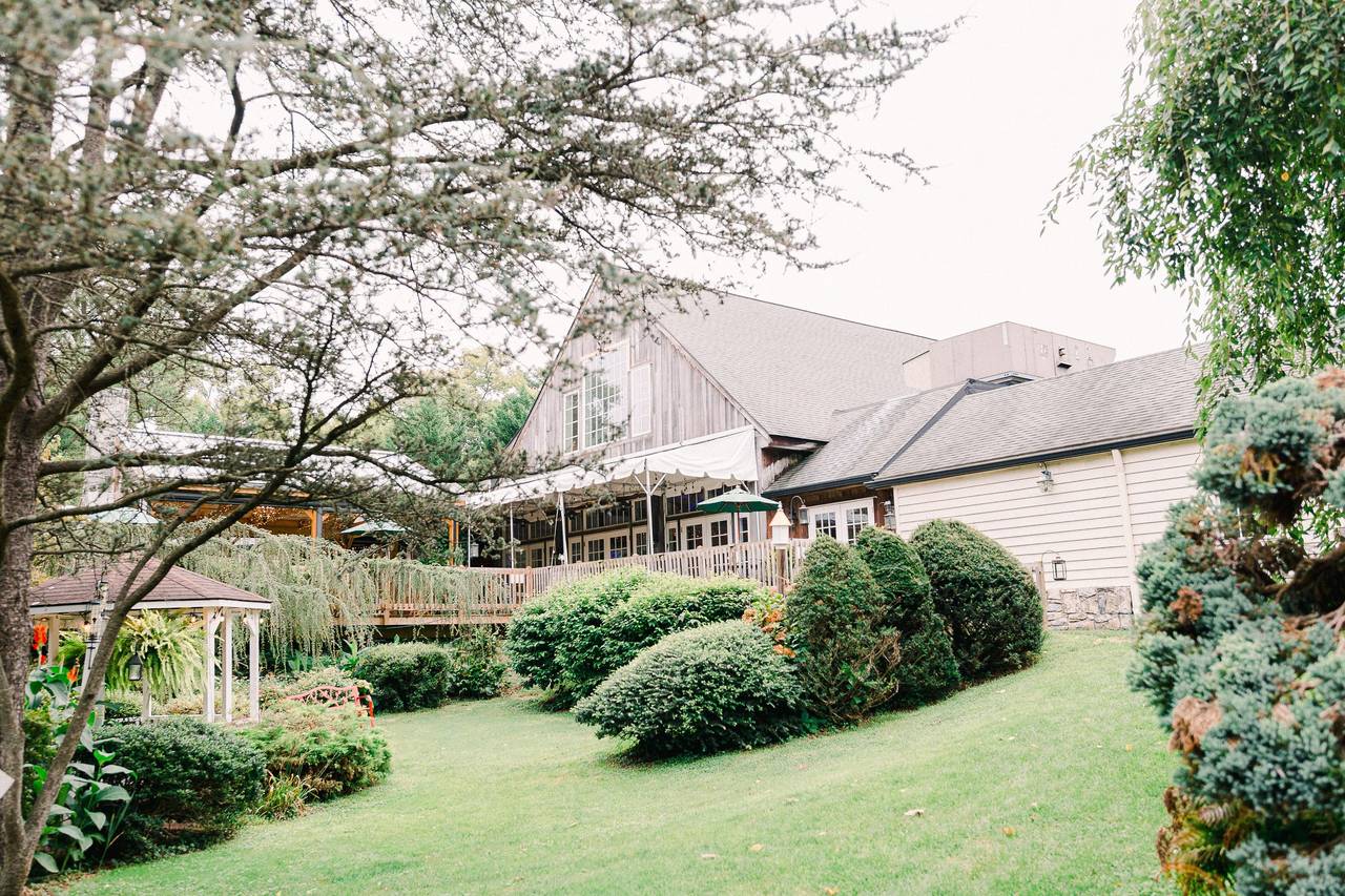 Riverdale Manor - Barn & Farm Weddings - Lancaster, PA - WeddingWire