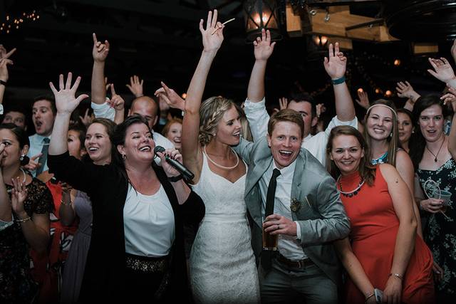Liz Daley Events - DJ - Williamsburg, VA - WeddingWire