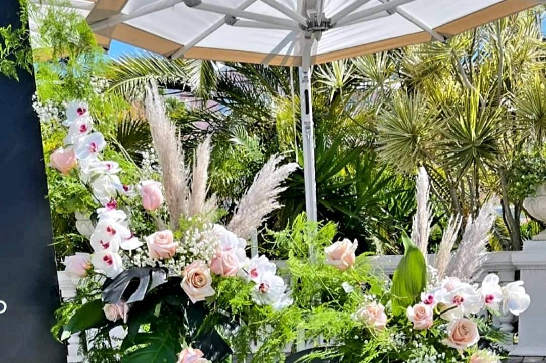 Demco Florist - Reviews, Photos & Deals 2026 - Hamilton, BD - WeddingWire