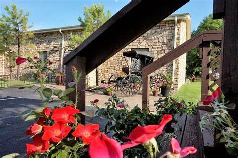 Cobblestone Wedding Chapel & Event Center - Reviews, Photos & Deals ...