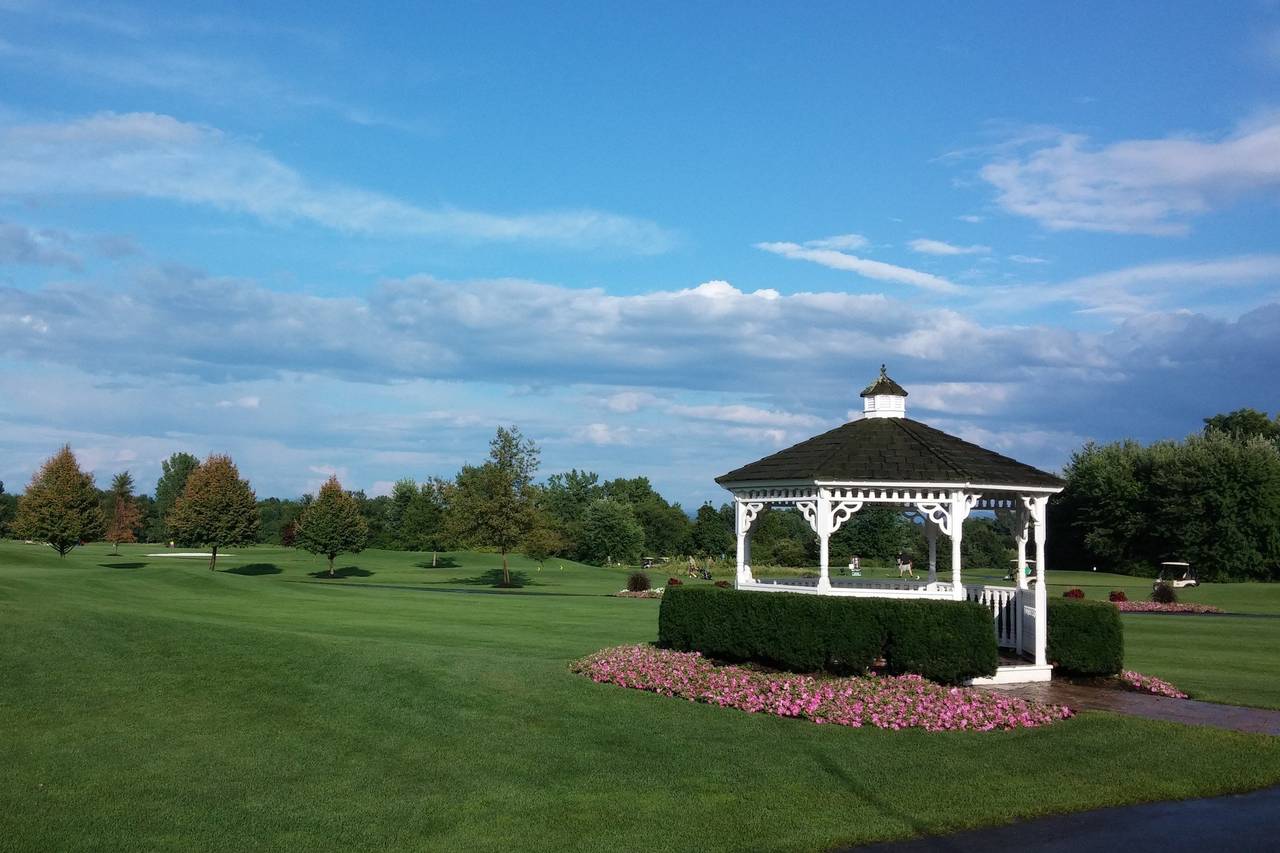Fairways of Halfmoon Golf Club - Venue - Mechanicville, NY - WeddingWire