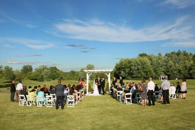 Fairways of Halfmoon Golf Club - Venue - Mechanicville, NY - WeddingWire