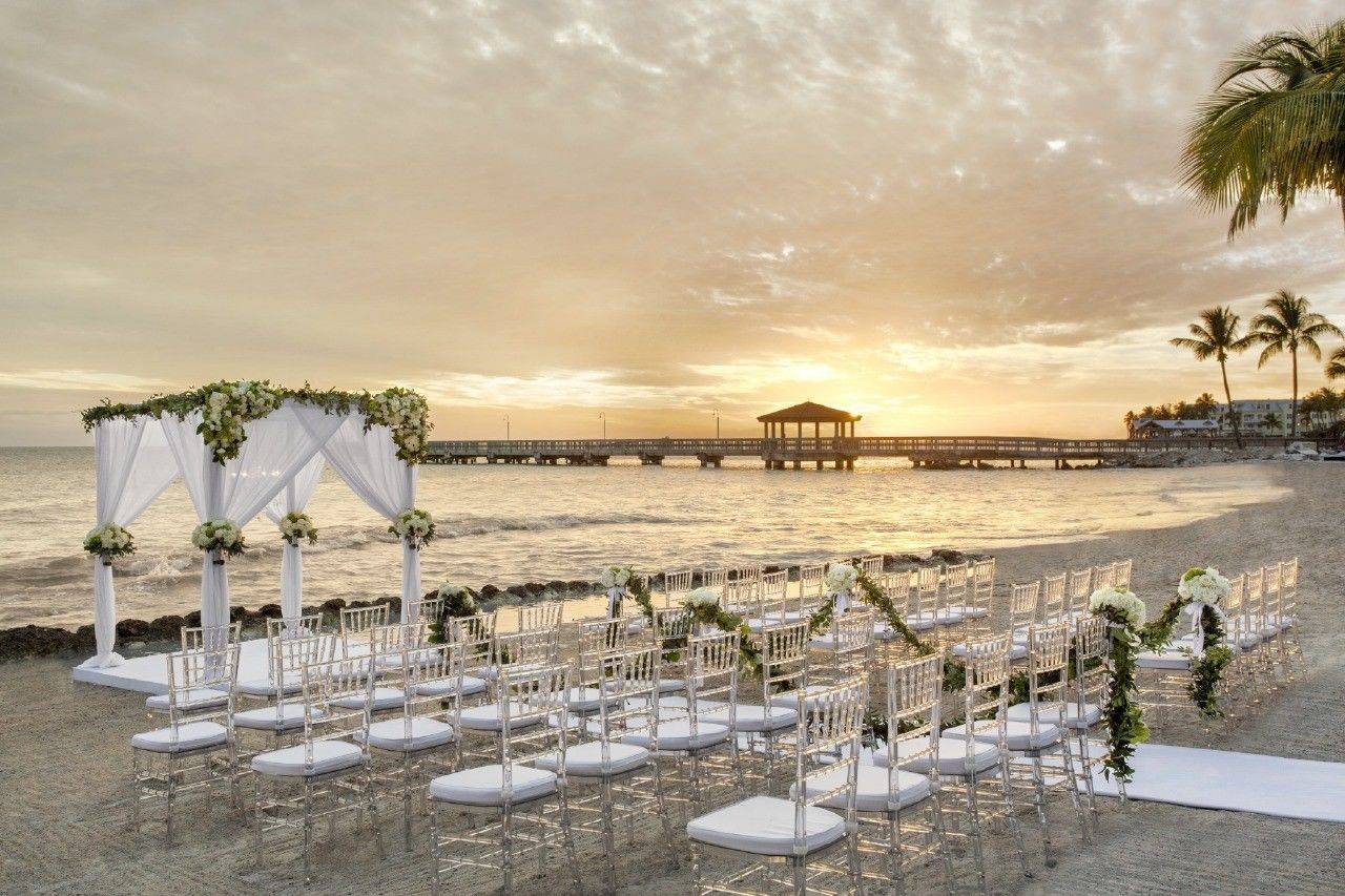 Find Beach Wedding Venues Near You - WeddingWire