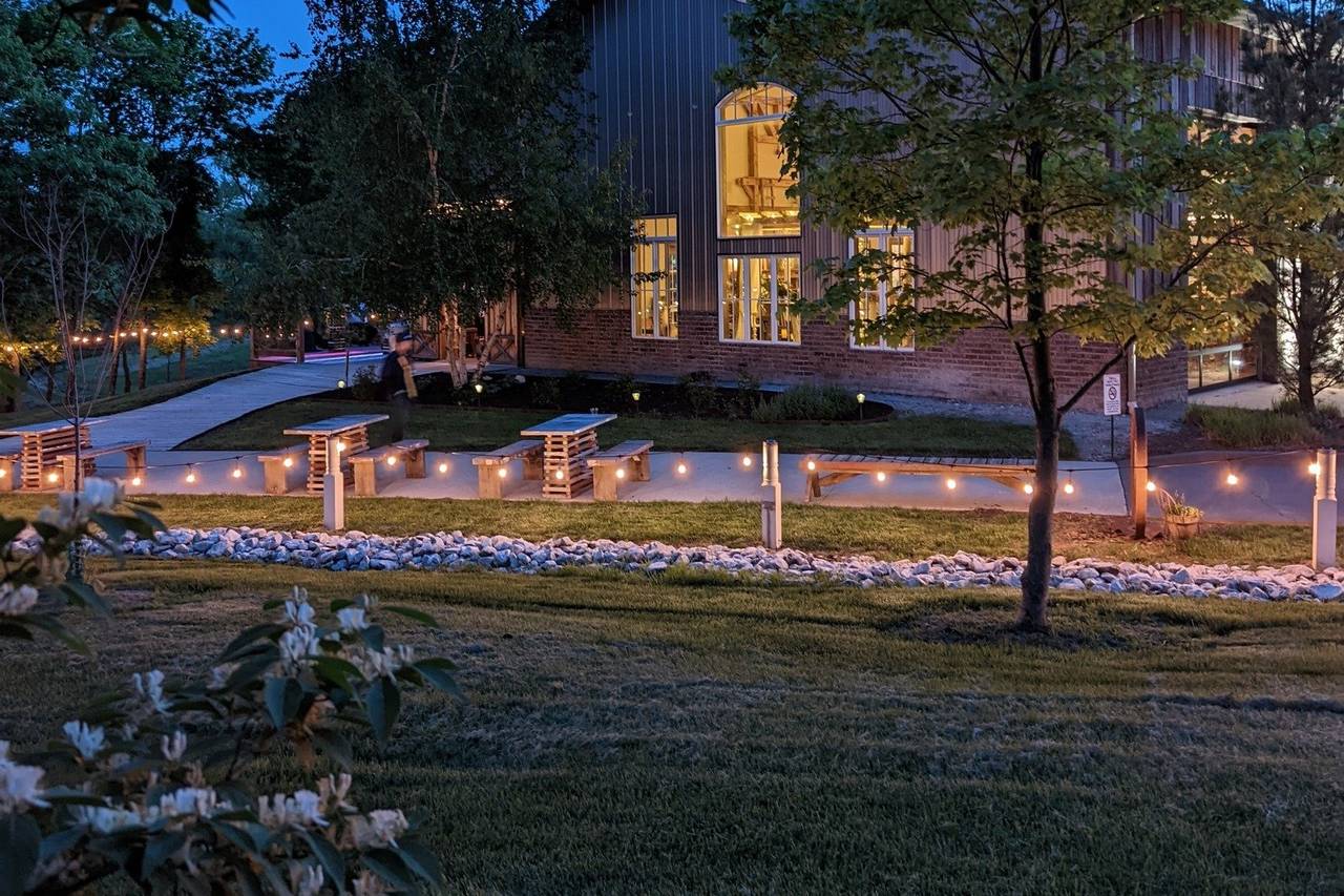 Barnes' Place - Barn & Farm Weddings - Adel, IA - WeddingWire