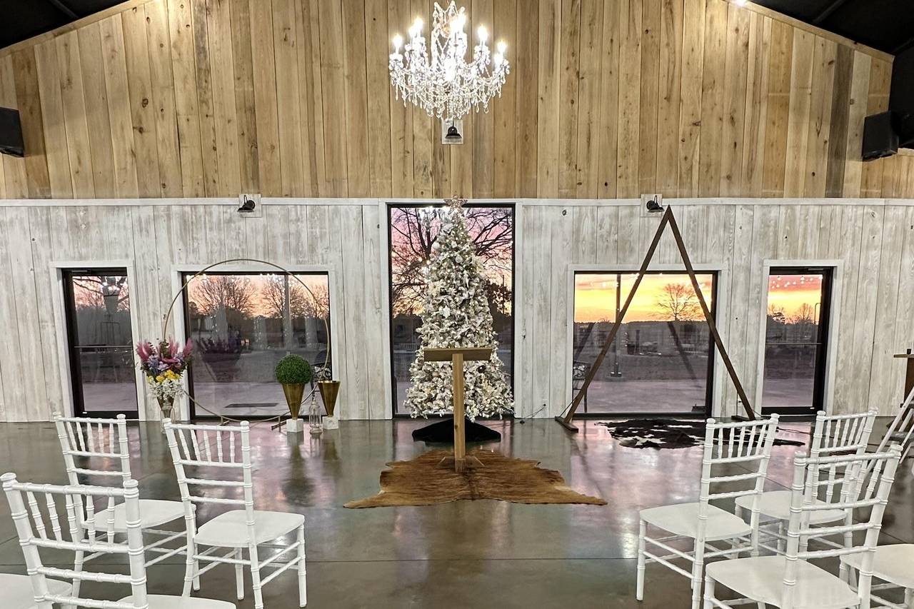 Cedar Moss Barn - Venue - Sheridan, AR - WeddingWire