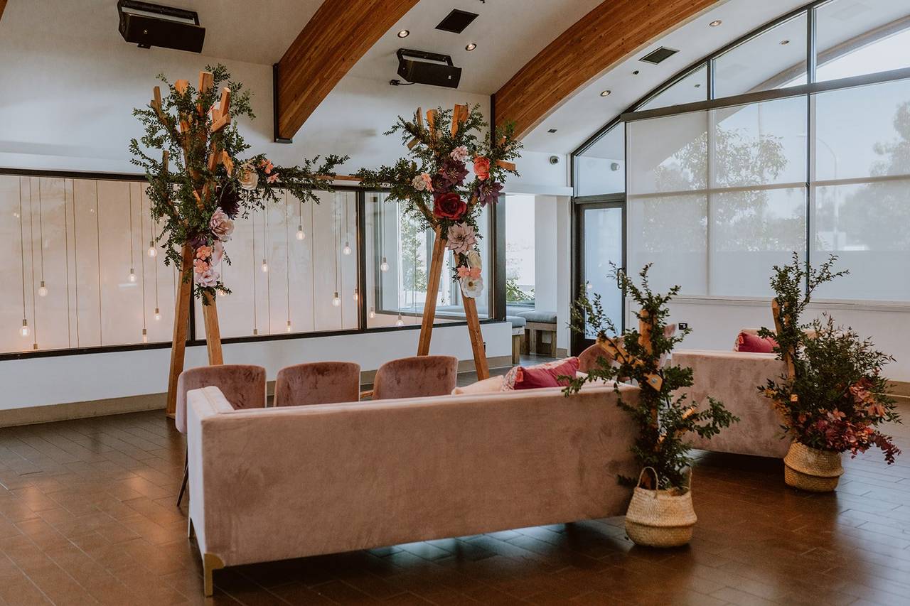 The Colony House - Banquet Hall Wedding Venues - Anaheim, CA - WeddingWire