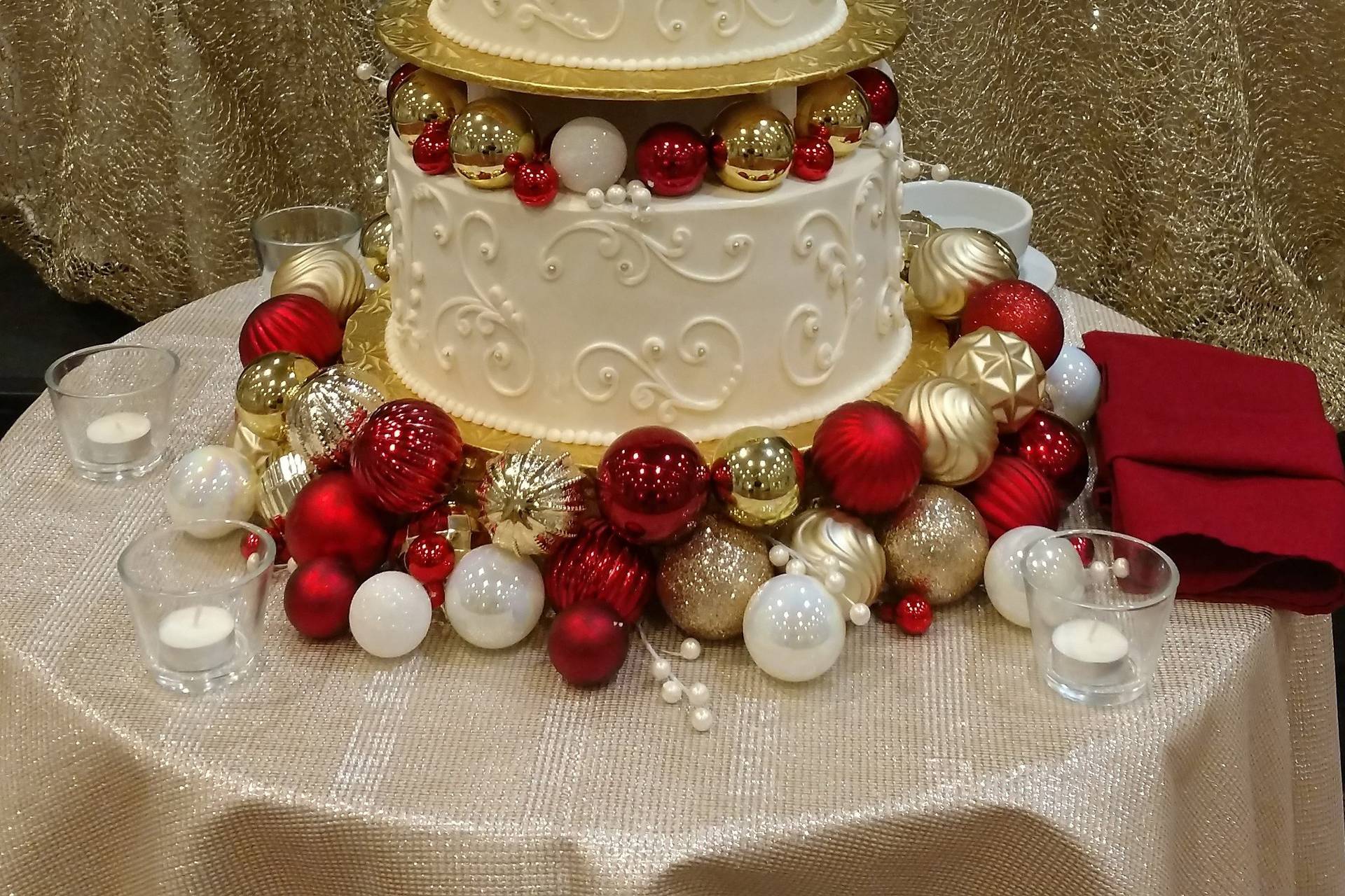 Bethel Bakery - Wedding Cake - Bethel Park, PA - WeddingWire