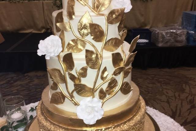 Bethel Bakery - Wedding Cake - Bethel Park, PA - WeddingWire