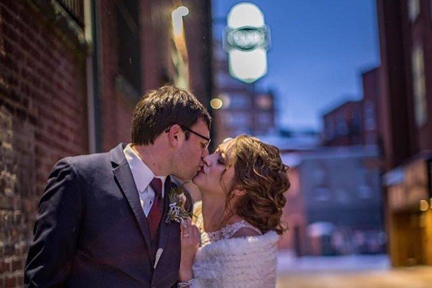 The Court Above Main - Historic Weddings - La Crosse, WI - WeddingWire