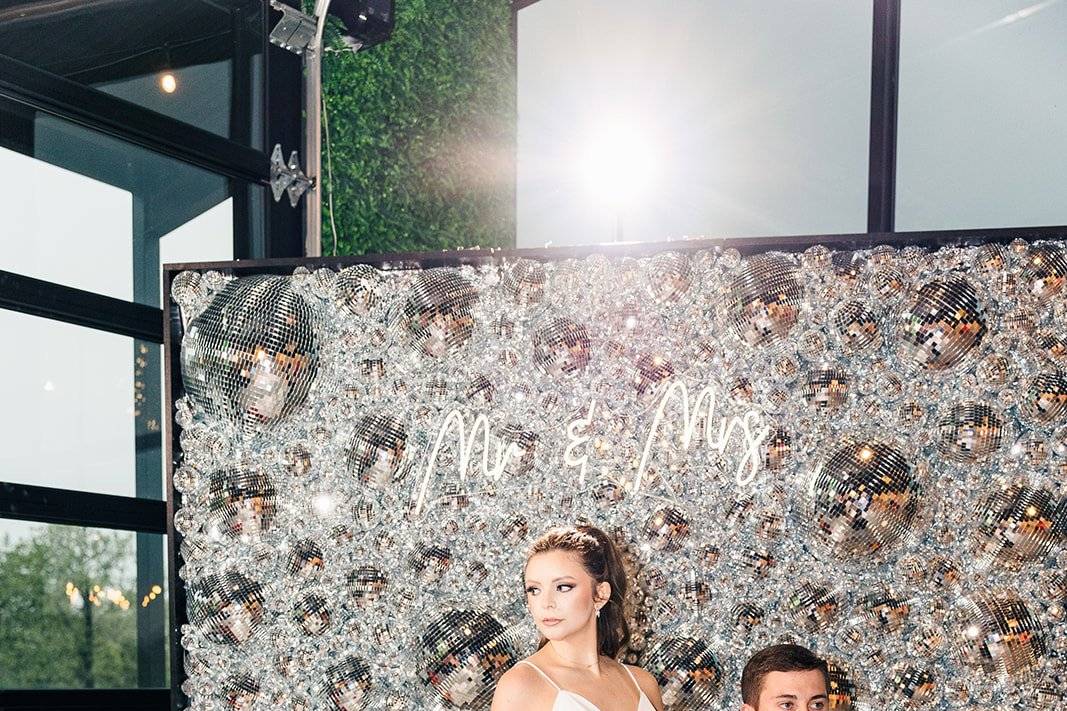 Loco Lake Venue - Reviews, Photos & Deals 2026 - Sunset, TX - WeddingWire