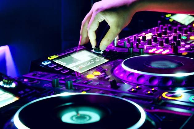 Bello Entertainment Reviews - Miami, FL - 90 Reviews