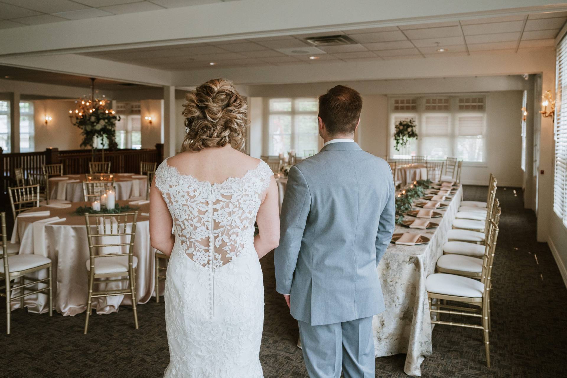 Red Circle Inn - Reviews, Photos & Deals 2026 - Nashotah, WI - WeddingWire