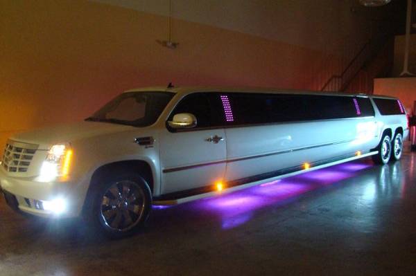 A1 Luxury Limousine of South Florida - Reviews, Photos & Deals 2026 ...