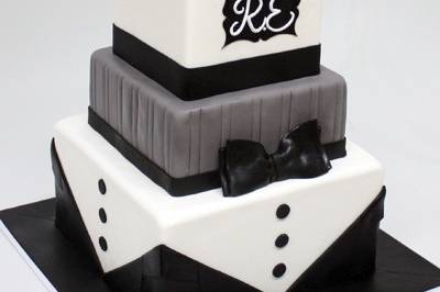 Edda's Cake Designs - Wedding Cake - Miami, FL - WeddingWire