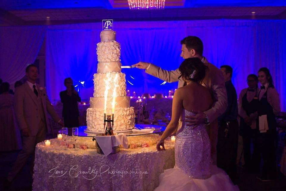 Royalty House Banquet Facility - Reviews, Photos & Deals 2026 - Warren ...