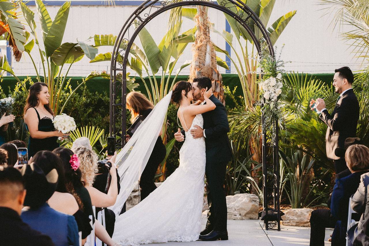 The Eligon - Reviews, Photos & Deals 2026 - Bakersfield, CA - WeddingWire