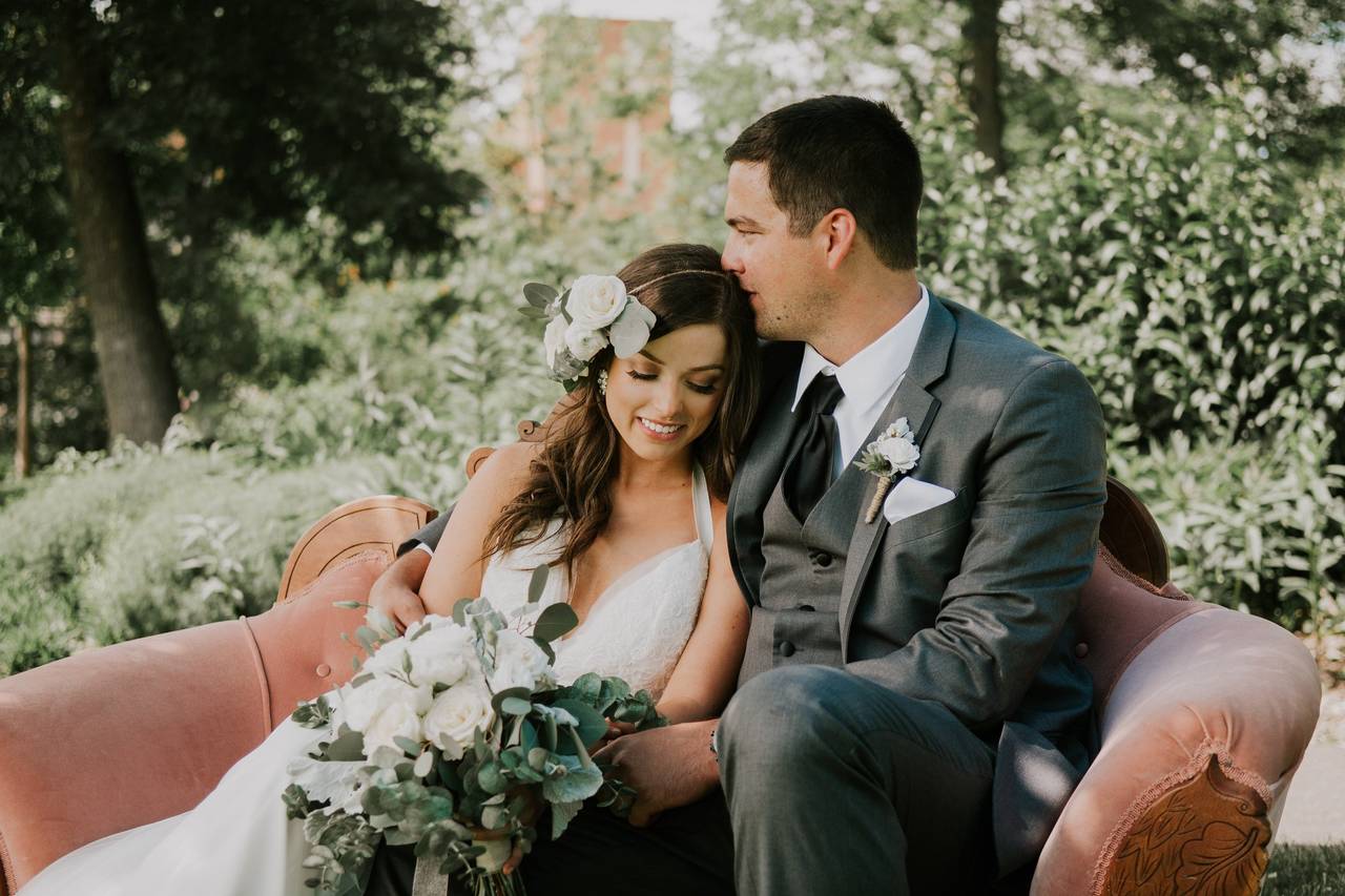 Ivory North - Reviews, Photos & Deals 2026 - Mora, MN - WeddingWire